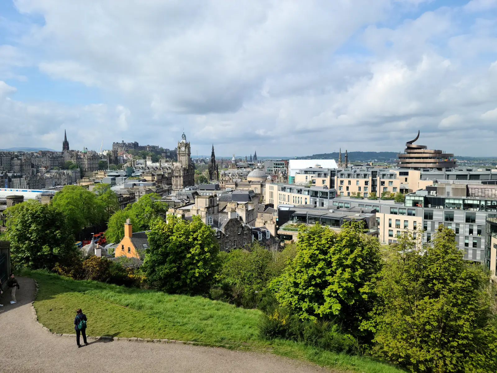 The Perfect Day Trip from Edinburgh to St Andrews | Mindful Roamers